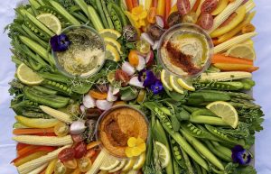 What is a Crudités Platter & How To Keep One Fresh | Savery Grazing