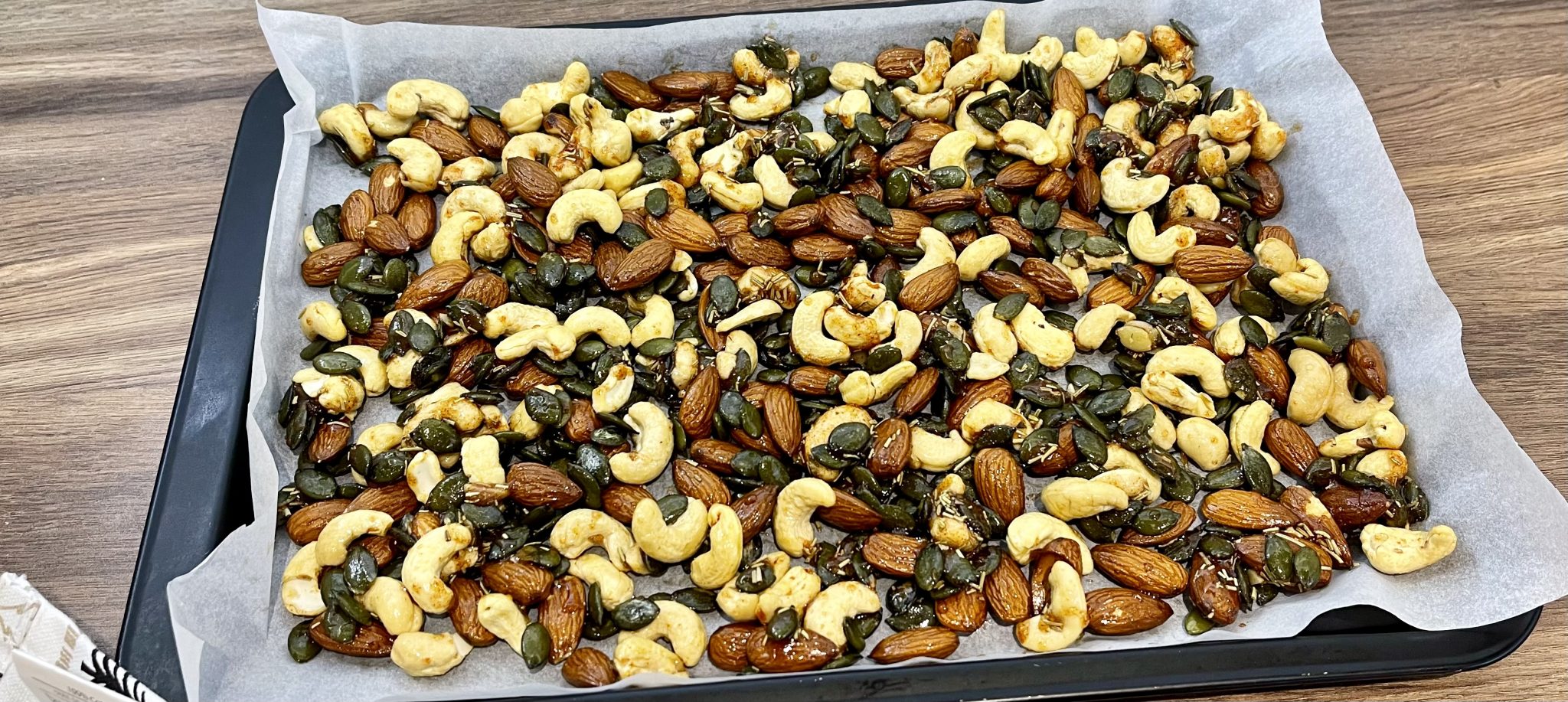Roasted Festive Nuts Recipe | Savery Grazing