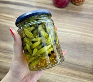 Pickled Wild Garlic Buds | Savery Grazing