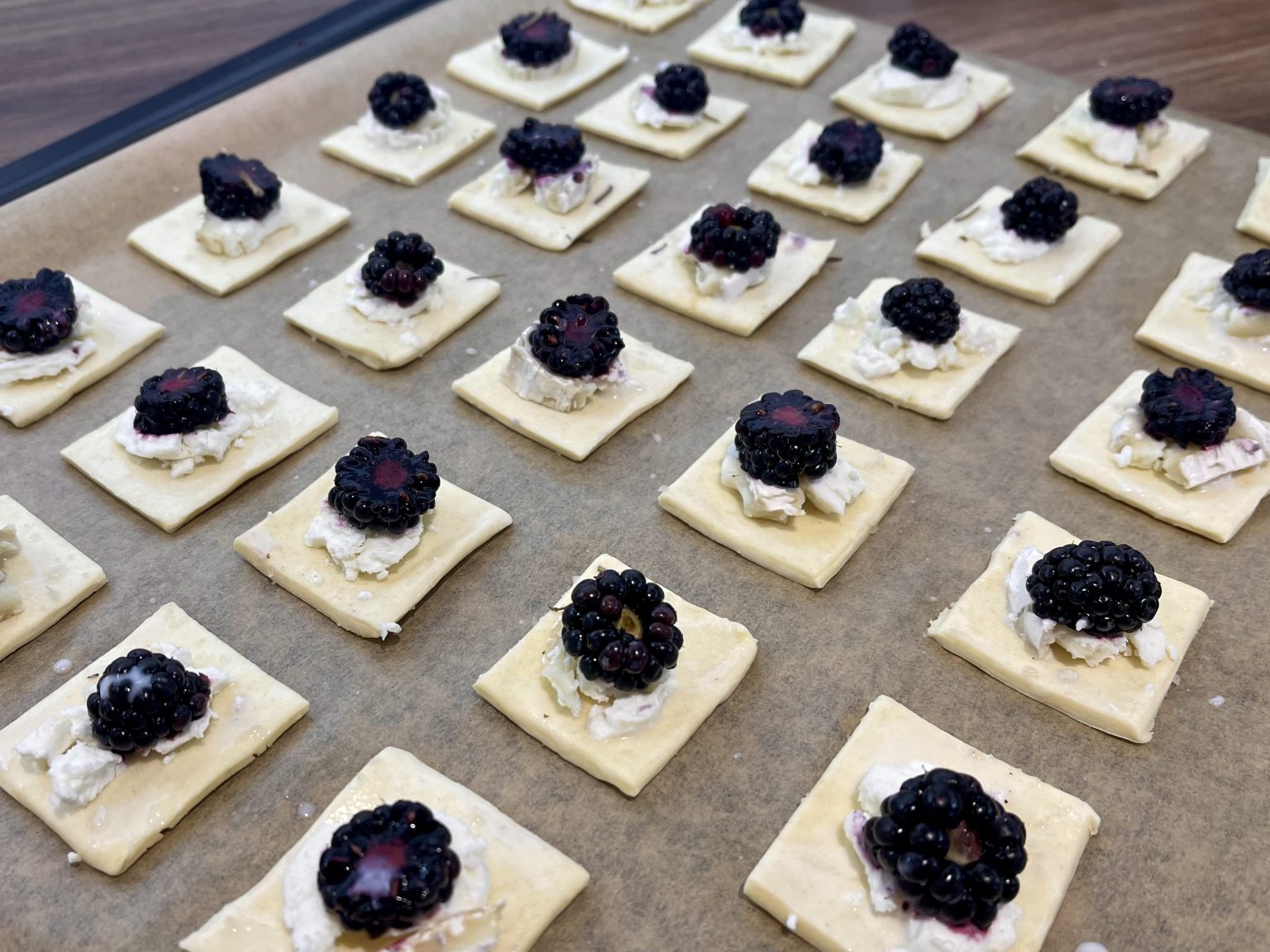 Blackberry & Goats Cheese Tartlets - Savery Grazing
