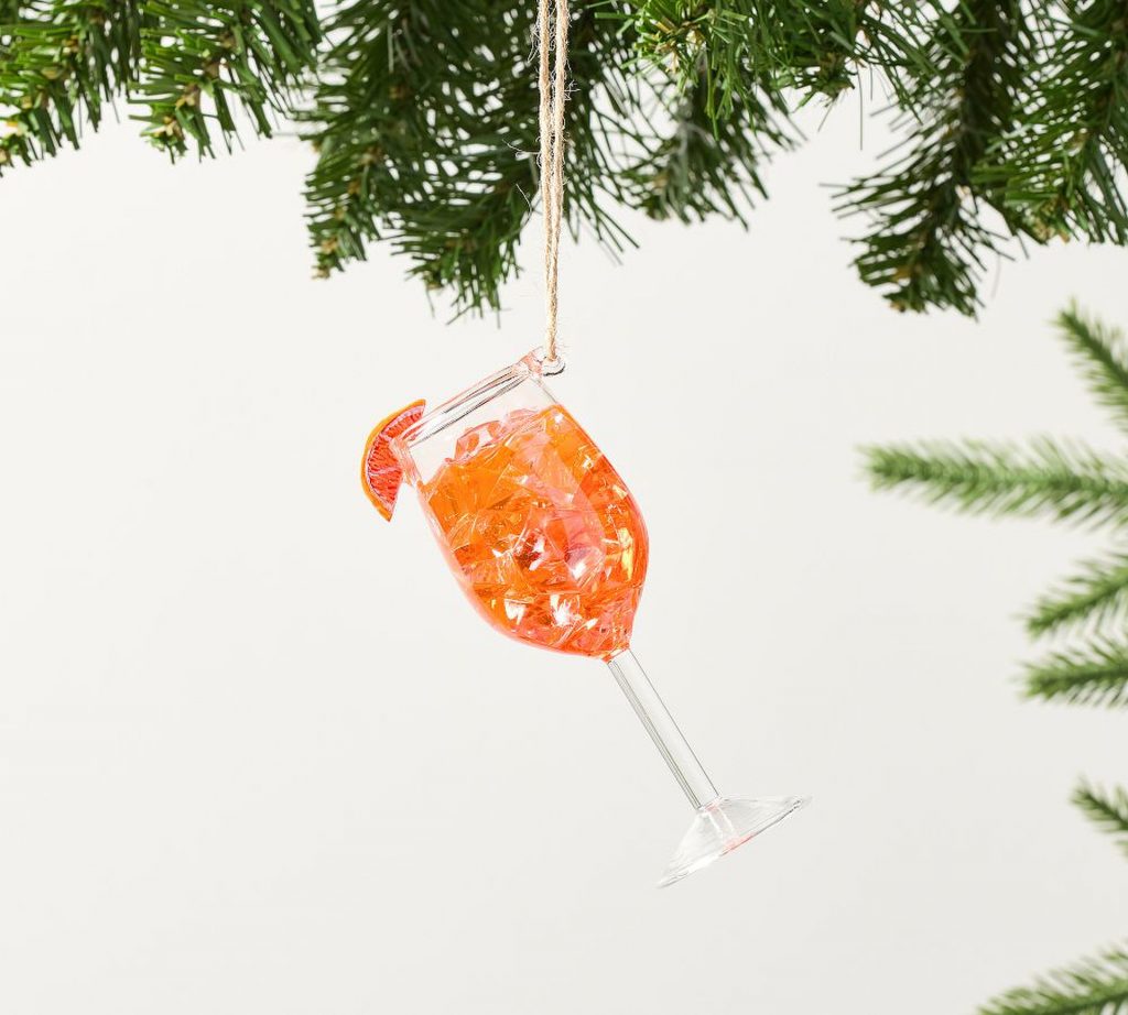 Aperol Spritz Gift Guide - 13 Ideas Every Aperol Fan Will Love - Savery ...