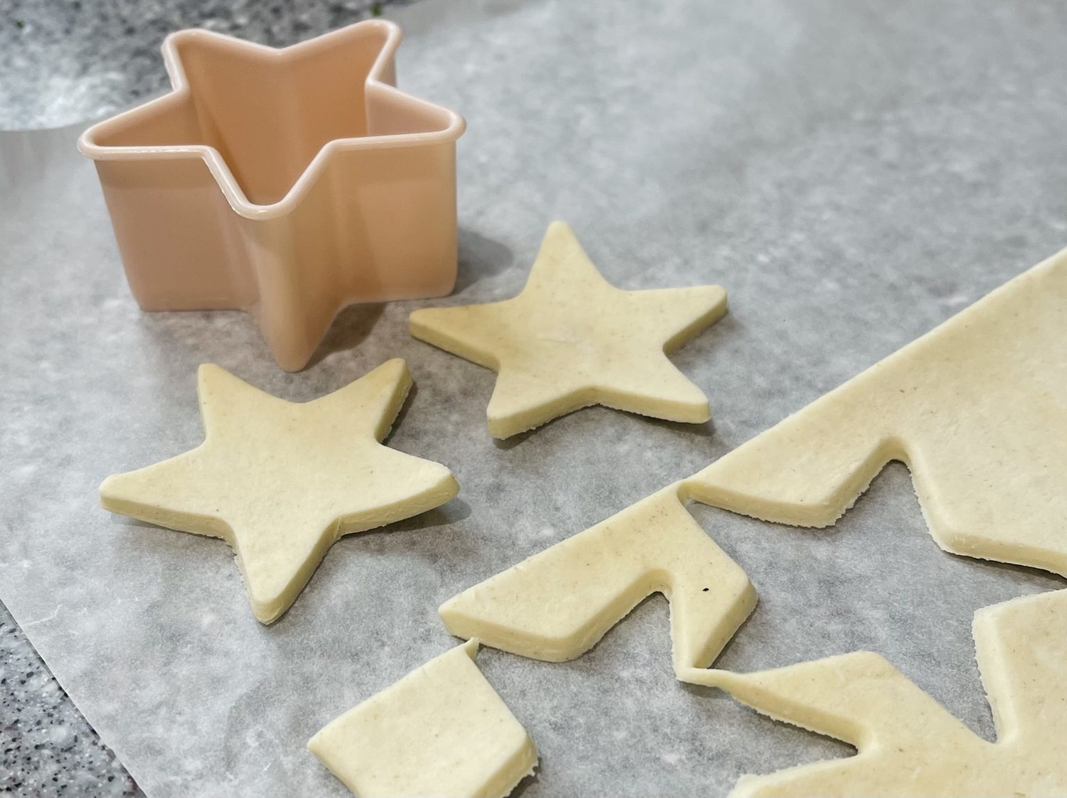 Parmesan & Sesame Puff Pastry Stars - Savery Grazing